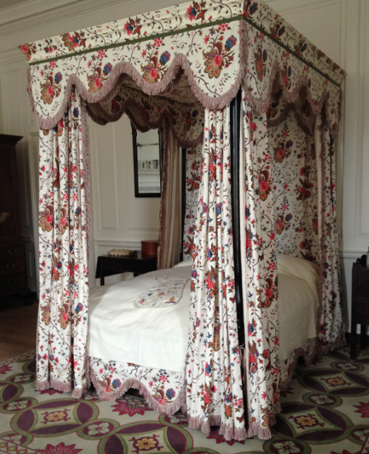 Canopy beds at Colonial Williamsburg : Annie Elliott Design